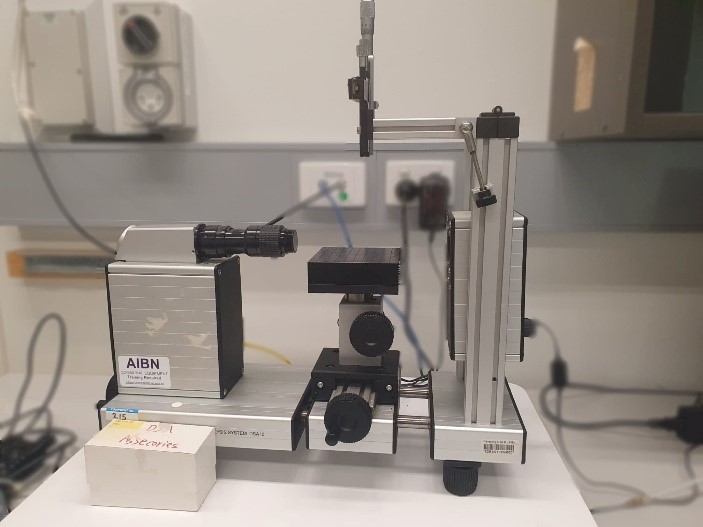 Krűss DSA10 – Drop Shape Analysis - Centre for Microscopy and ... Krűss DSA10 – Drop Shape Analysis - Centre for Microscopy and ...
